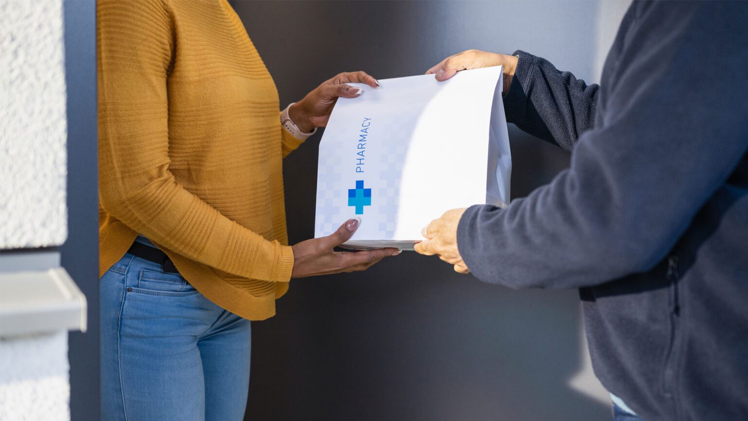 Storing and delivering prepared prescriptions - Alberta College of Pharmacy